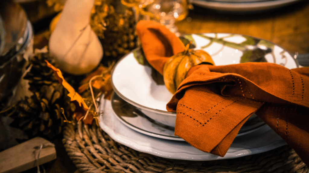 Creating Warm and Inviting Fall Décor for Formal Dining Rooms ...
